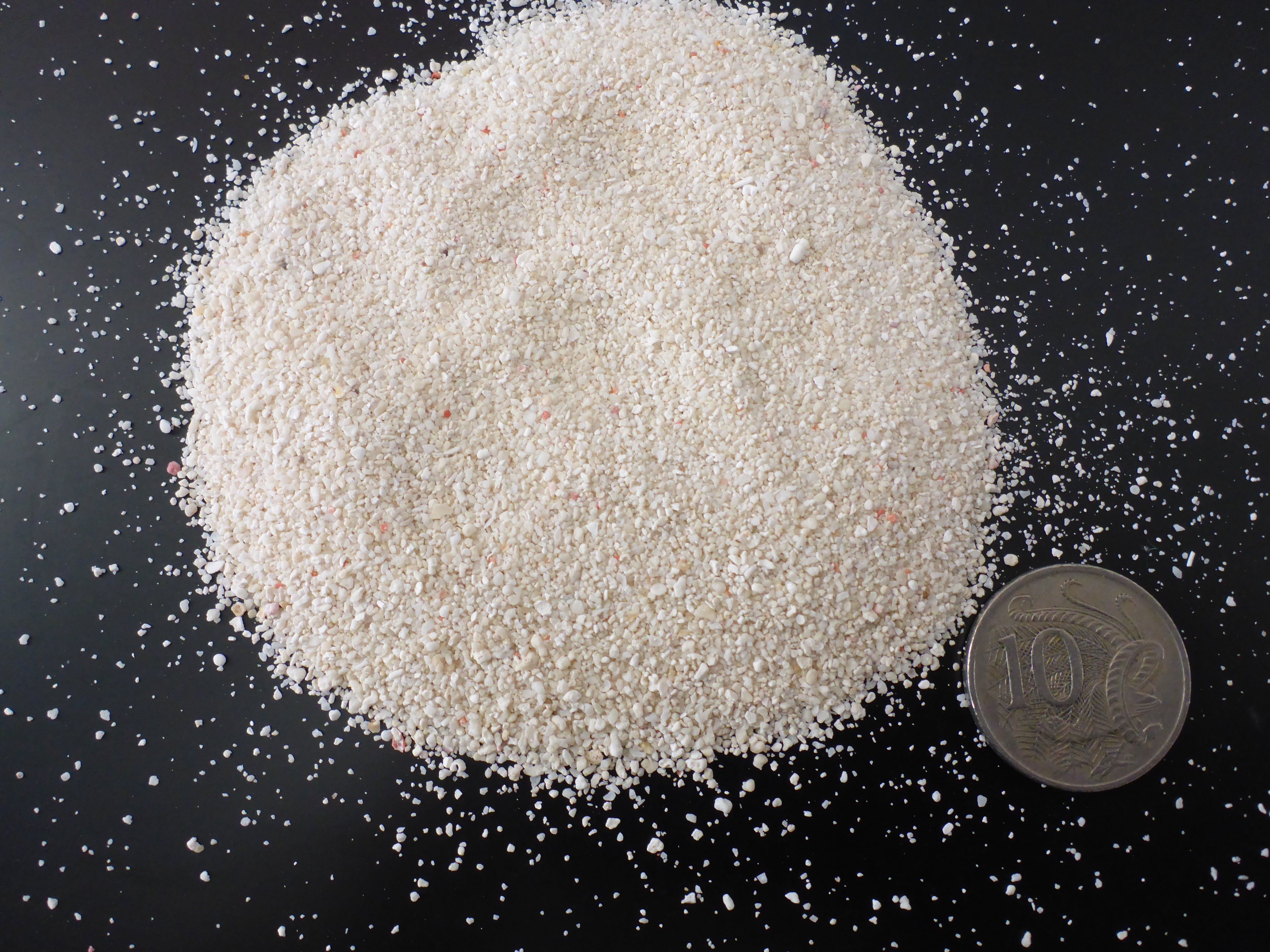 Coral Sand 1-2 mm 10kg – Guppy's Aquarium Products